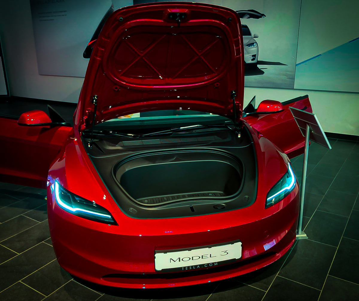 Tesla Electric Powered Auto Frunk – MIKSTORE