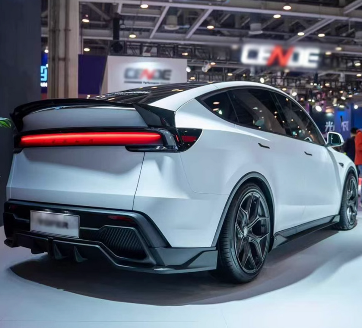 Tesla Model Y 25-26 YOFER Body Kit – MIKSTORE