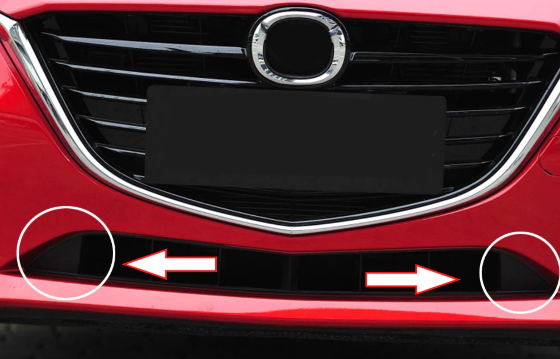 Mazda 3 14-19 Lower Front Grill Small Triangle Cover – MIKSTORE